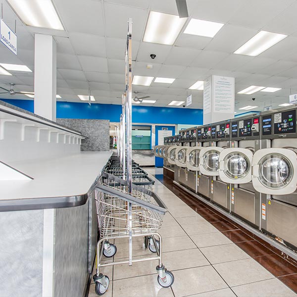 Pickup/Delivery Laundry Service San Diego, CA - Fresh & Clean Laundry